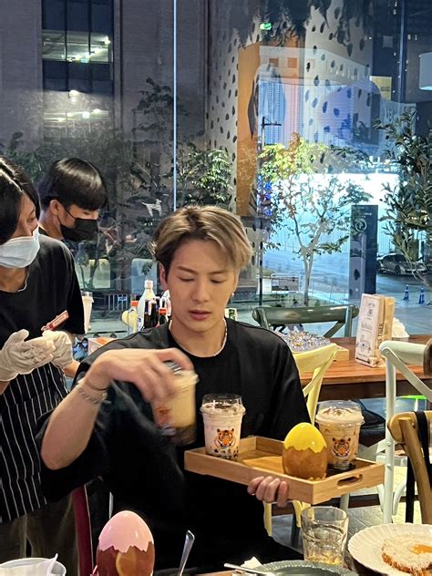 แจ็คสัน หวัง ย่องมาไทย โซเชียลแซว บ้านหลังที่ 2