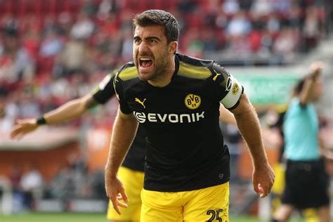 Arsenal Close In On Signing Of Sokratis Papastathopoulos Confirms