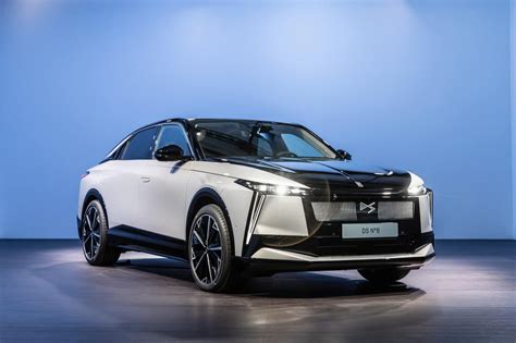 Ds Automobiles Les Futurs Ds N°7 Et Ds N°8 Existeront Aussi En Hybrides