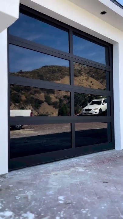 Dyer Garazhe Me Plesiglass Youtube