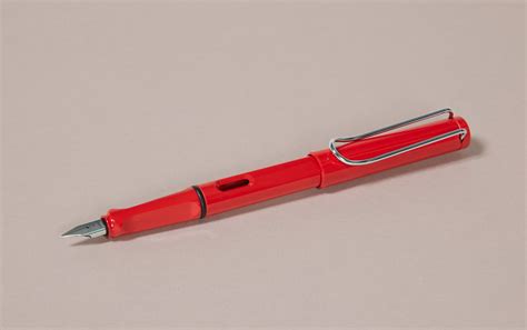 Red Lamy Safari Fountain Pen Choosing Keeping
