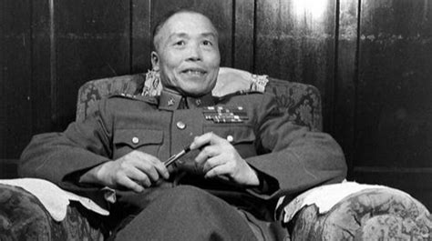 得不到蒋介石支持的李宗仁，为何要竞选“有职无权”的副总统？凤凰网视频凤凰网