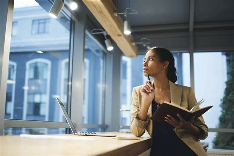 what to consider before joining an insurance aggregator agent support