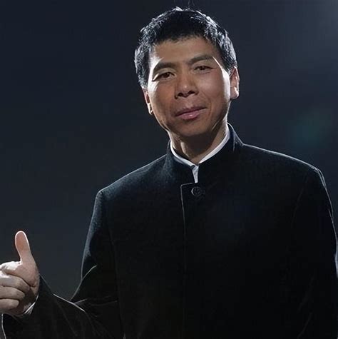 馮小剛：她也太能裝了，永遠紅不了，更別說拿獎了！ 資訊咖