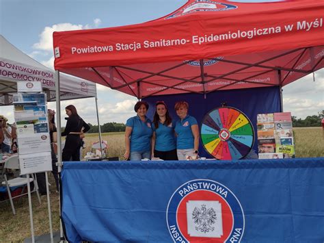 Stoisko profilaktyczno edukacyjne w Różańsku relacja Powiatowa Stacja Sanitarno