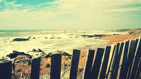 Download Retro Summer Beach Vintage Filter Wallpaper