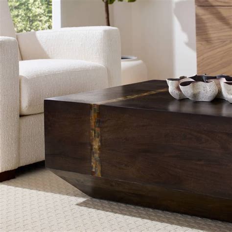 Fci21 Gilmore Cocktail Table Umber