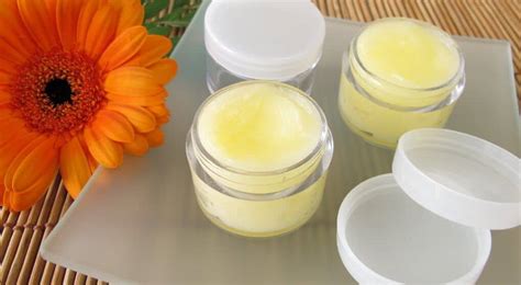 21 Excellent Essential Oils And Recipes For Lip Balm
