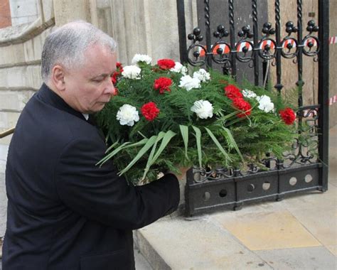 Dziś przypada 62 rocznica urodzin braci Kaczyńskich Jarosław i Marta