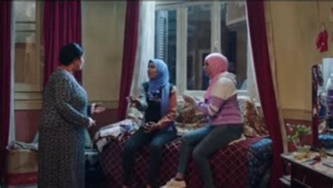 مسلسل ورق التوت ملخص الحلقة التاسعة هند تضع سامية في موقف حرج