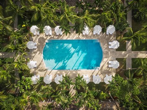 How Ocean Club Became An Iconic Bahamian Resort Maxim