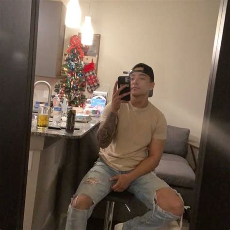 Jonathan Andrade (@main1j) • Threads, Say more