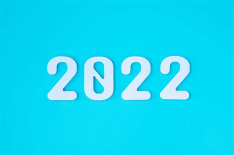 파란색 배경에 2022 흰색 텍스트 번호 해상도 계획 검토 목표 시작 및 새해 휴일 개념 0명에 대한 스톡 사진 및 기타 이미지 Istock