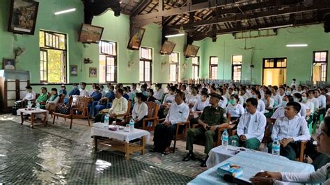 မြို့နယ်အဆင့် Grade 5 သင်ရိုးသစ် သင်ကြားရမည့် ဆရာ၊ ဆရာမများအား ဆင့်ပွားသင်တန်းများ စတင်ပို့ခ