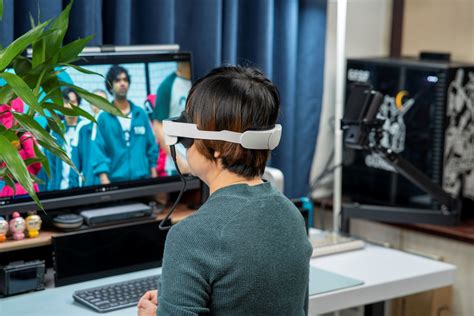 arpara 5K VR headset evaluation, connect virtual and reality, touch the ...