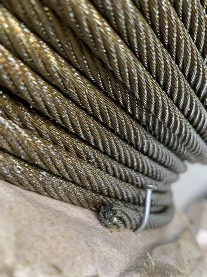 Sisal Jute Core Ungalvanized X S FC Steel Wire Rope With Yellow Grease Oil Elevator Rope