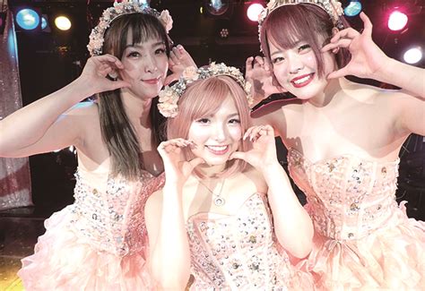 坂上友香、中条彩乃、ひなた鈴3ショット撮影会 東洋ショー劇場