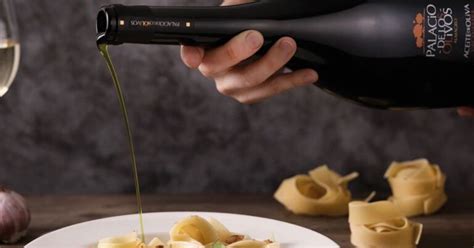 Picual Extra Virgin Olive Oil Made From The Finest Olives Harvested