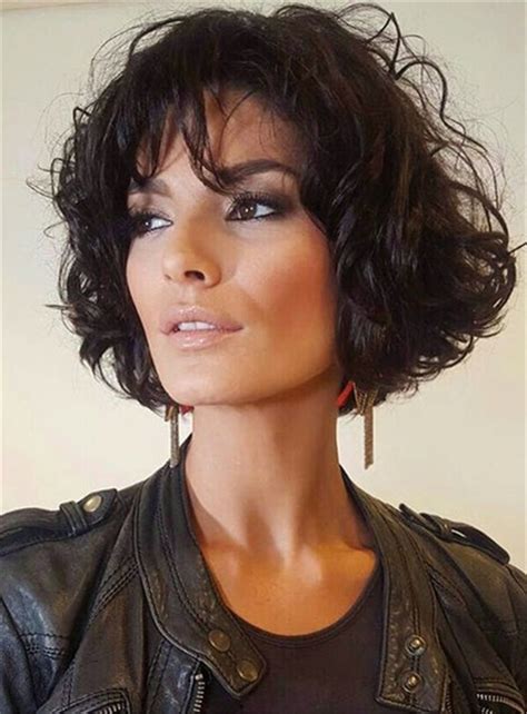 30 Soft Loose Curls Short Hair Fashion Style