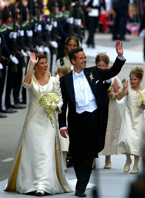 Royalty And Pomp 061814
