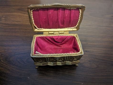 Vintage Schmuckdose golden mit Samt Gebraucht in Baden für CHF mit Lieferung auf Ricardo