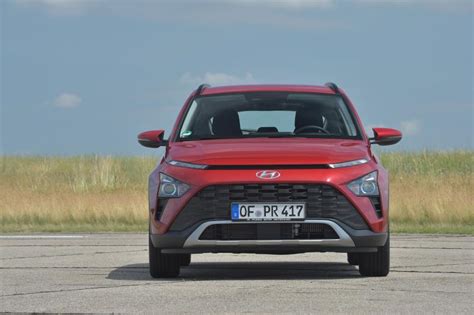 Test Compact Suvs This Is How The Hyundai Bayon Causes A Stir