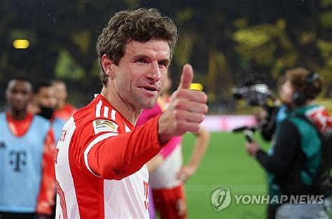 뮌헨과 25년 동행 뮐러 2025년까지 계약 연장…성공 보탬 되겠다 [오피셜] 나무뉴스