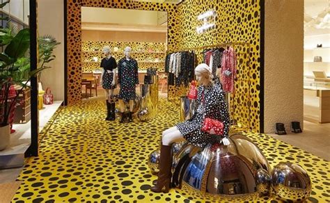 Yayoi Kusamas Polka Dotted Fever Dream Comes To Louis Vuitton Maison Seoul