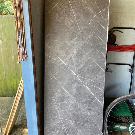 Large Breakfast Bar Kitchen Work Top 2 Legs In Ws14 Lichfield Für £