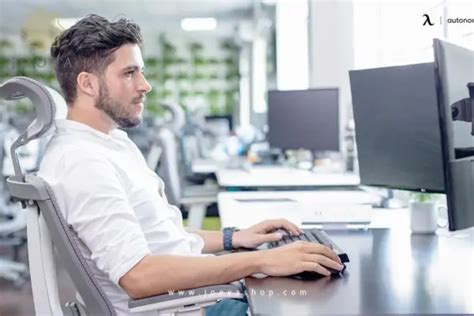آموزش نحوه نشستن پشت میز کار فروشگاه اینترنتی جویا
