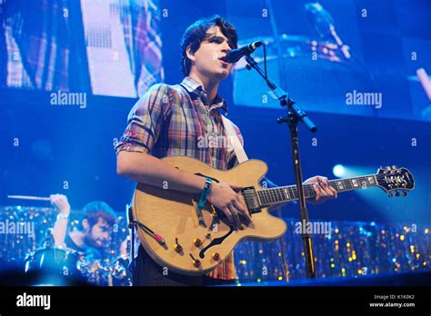 Singer Ezra Koenig Drummer Chris Tomson Vampire Weekend Performs 2009