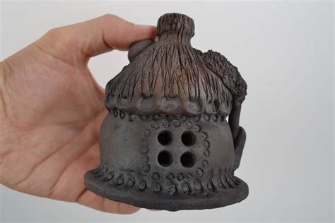 Купить Копилка из глины черная в виде домика маленькая оригинальная ...
