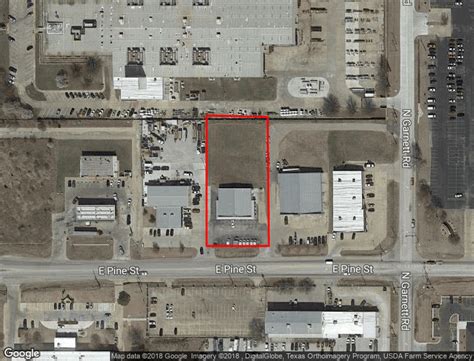11121 E Pine St Tulsa Ok 00000 Flex Space For Lease Realmo