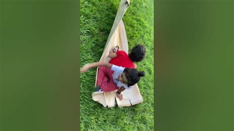 පේරාදෙණිය මල්වත්තේ කොළපත් පදින පොඩ්ඩො දෙන්නා Youtube