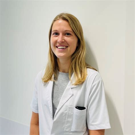 Birgit Reyn Dermatology Resident Az Turnhout Linkedin