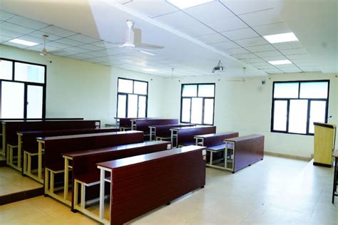 Cmr Technical Campus Cmrtc Hyderabad Admission Fees Courses