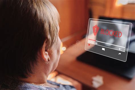 Blocked Live Digital Stream Multimedia Player Senior Woman Cant Watching A Live Stream Stock