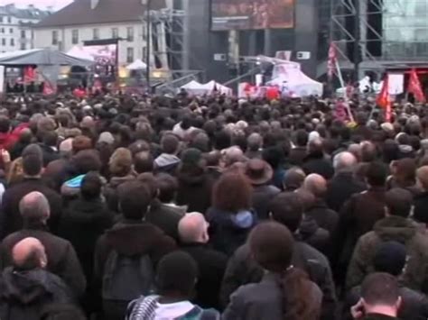 Jean Luc M Lenchon Remplit La Bastille Ina