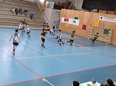 Magallanes venció a Atacama y suma dos triunfos en el balonmano varones