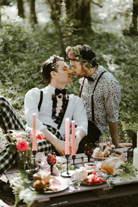 Boho Chic Festival Picnic Wedding With Glitter And Groom Veils Witch