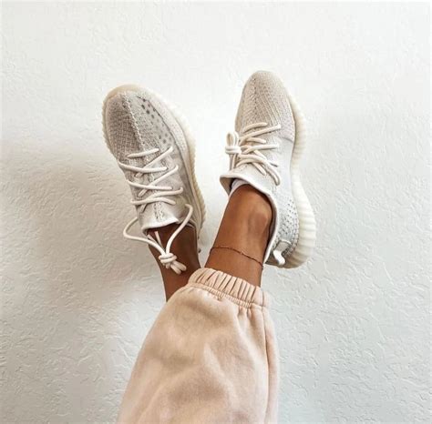 Yeezy Slides The Complete Size Guide Im Your Wardrobe