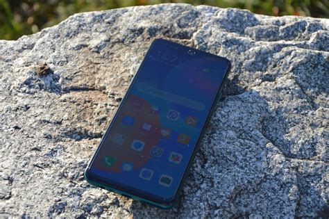 Recenzia Huawei P Smart Dvoji Ka S Pristrihnut Mi Kr Dlami