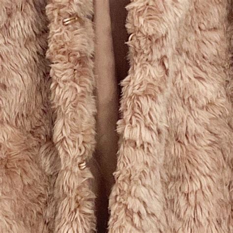 Cabi Jackets And Coats Cabi 3662 The Luxurious Faux Fur Contessa Coat Sz Small Euc Poshmark