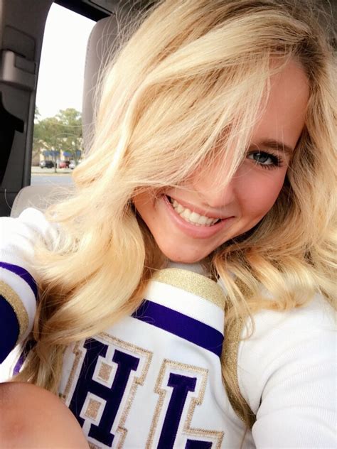 Cheer Blondie Rirlgirls