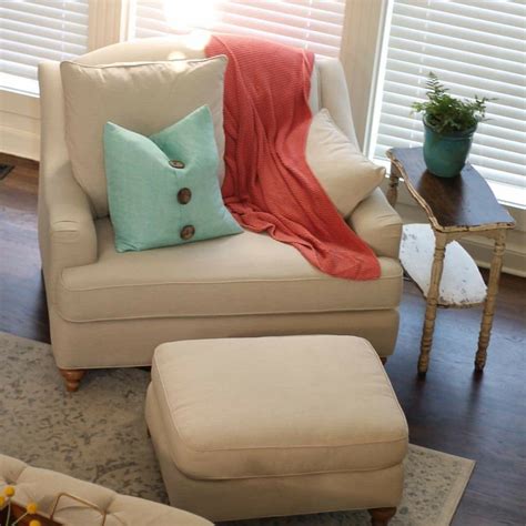 Pin By Erica Mudd On Home Accent Chairs Throw Pillows Throw