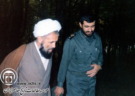 آیت‌الله حاج شیخ محی‌الدین حائری شیرازی، در آیینه تصاویر2 اسلايد