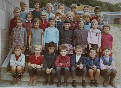 Photo De Classe 1967 1968 Ce2 De 1967 Ecole Primaire Copains Davant