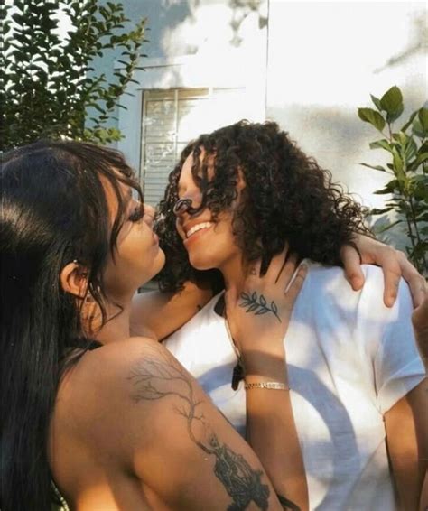 Pin By Melly 💖 On • 4l 🤞🏼 • Cute Lesbian Couples Girlfriend Goals