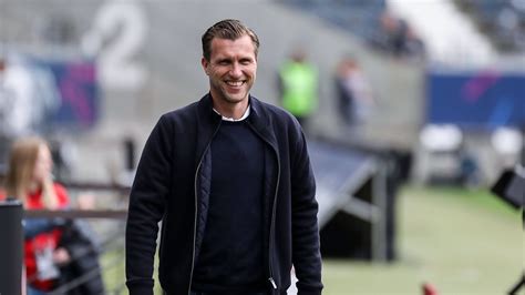Eintracht Frankfurt Krösche Tütet Bayern Deal Ein Weitere Transers