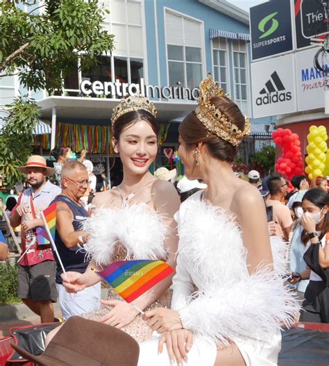กำลังตาม On Twitter ไม่ได้ชิปนะ แต่เหมาะสมมากเหมือนกิ่งทองใบหยก มีนเบ้บ